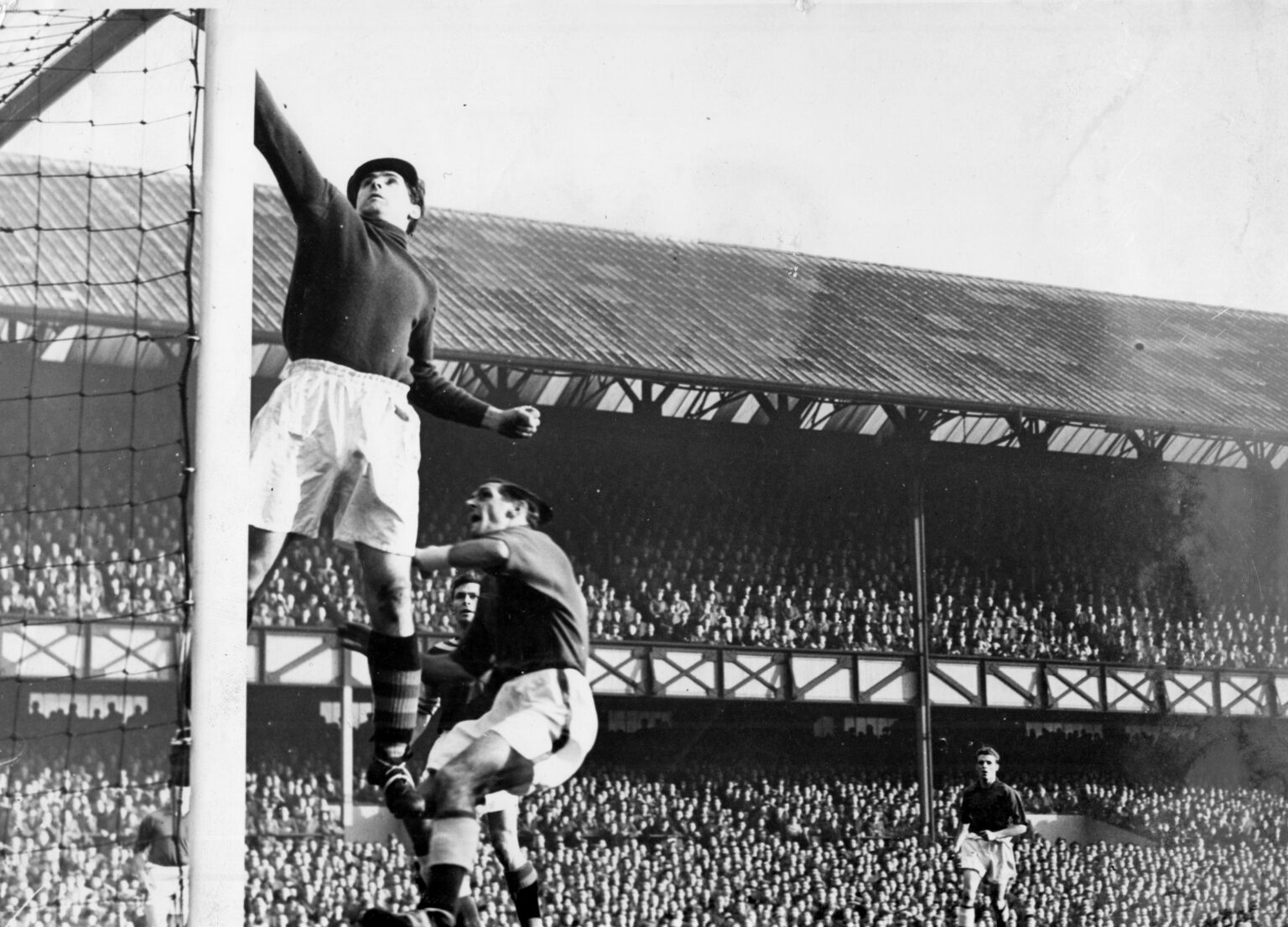 The Story of The Bullens – Everton FC Heritage Society