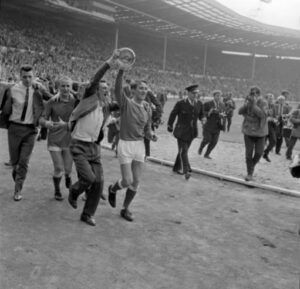 Derek Temple and The Story of Everton’s 1966 Cup Glory – Everton FC ...