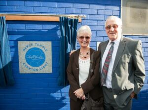 Derek Temple – an interview with an Everton Giant – Everton FC Heritage ...